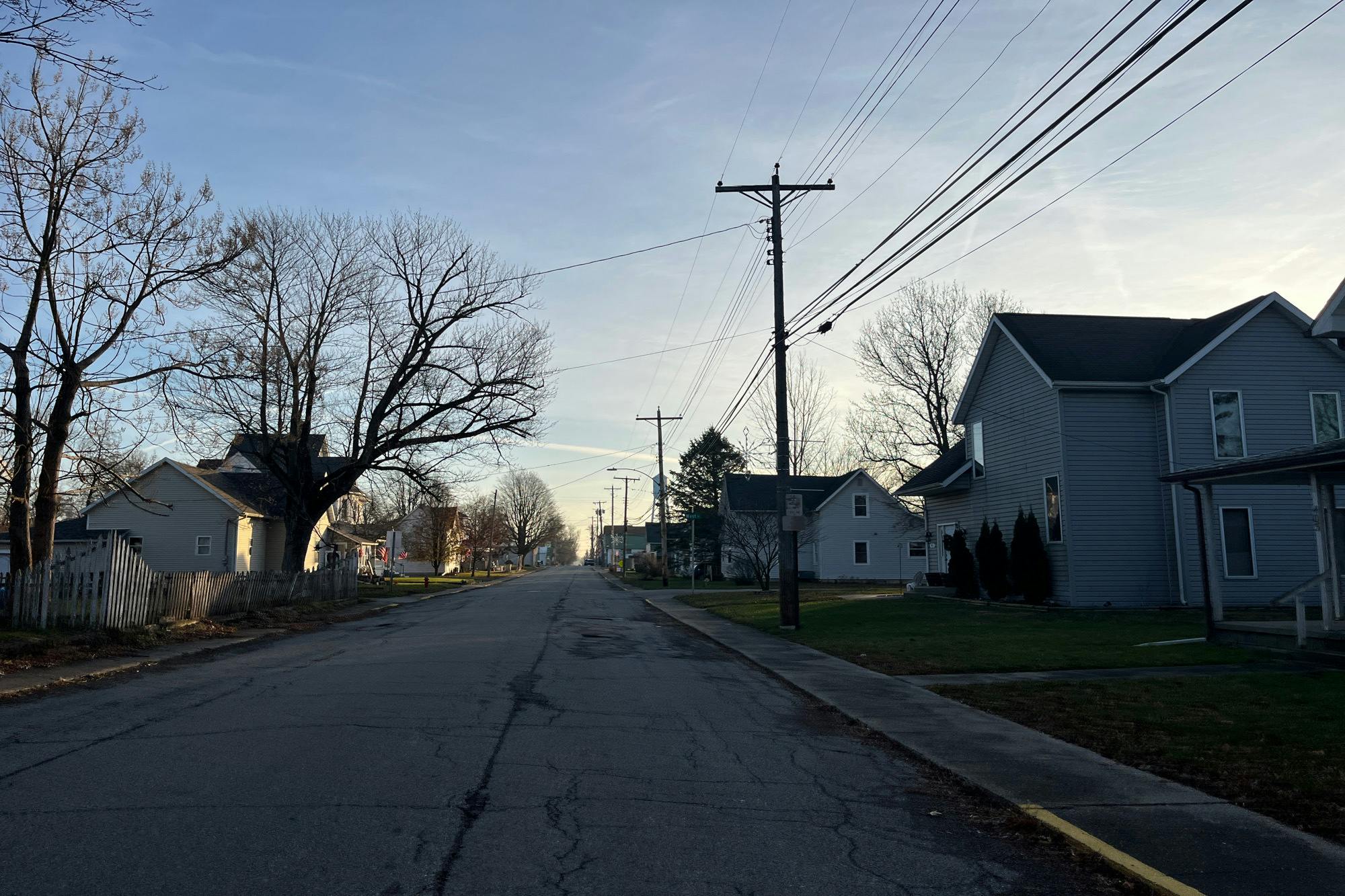 403 W Elm St, Gaston, IN 47342 | RealtyTrac