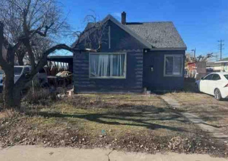 337 N 10th St, Sunnyside, WA 98944, Yakima County | Auction.com