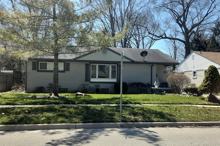 814 Sanborn St, Port Huron, MI 48060-2143, Saint Clair County | Auction.com