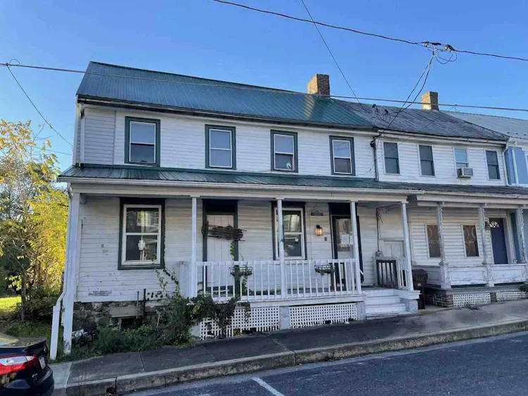 10 E Main Street, Newburg, PA 17240, Cumberland County | Auction.com