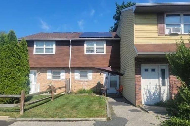 85 La Cascata, Clementon, NJ 08021, Camden County | Auction.com