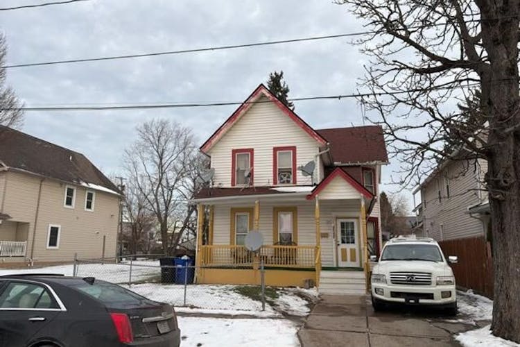 2612 Daisy Avenue, Cleveland, OH 44109, Cuyahoga County | Auction.com