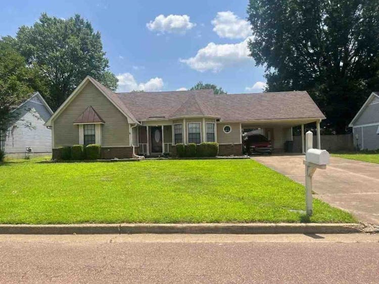 647 Woodsmoke Dr, Southaven, MS 38671, Desoto County | Auction.com