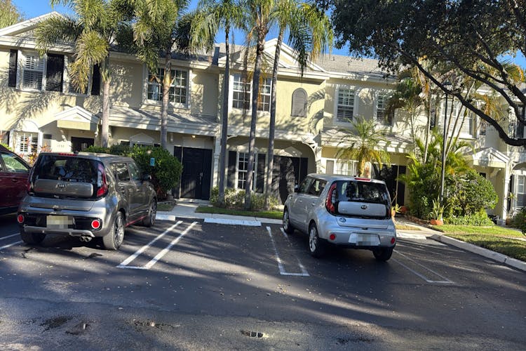 1039 Kokomo Key Ln, Delray Beach, FL 33483, Palm Beach County | Auction.com