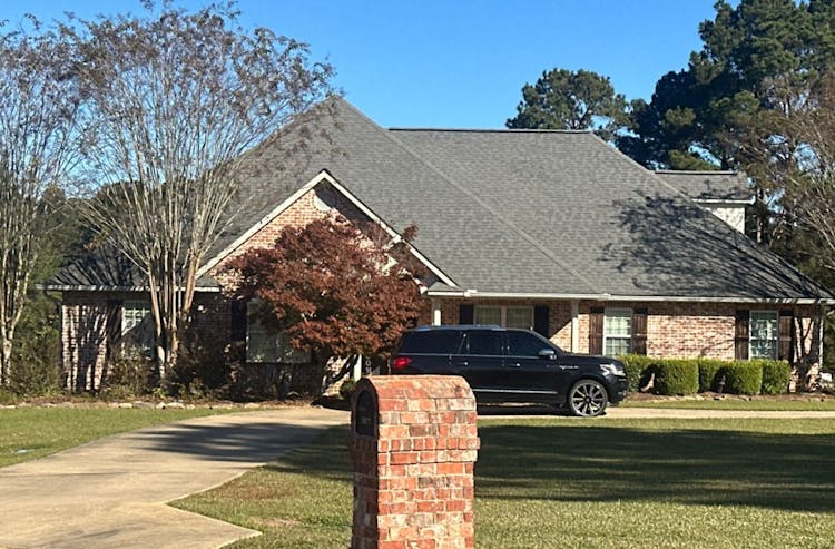 1012 Twin Lakes Drive, Summit, MS 39666, Pike County | Auction.com