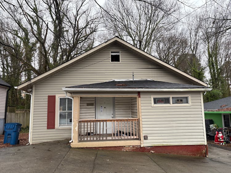 110 East Umstead Street, Durham, NC 27707, Durham County | Auction.com