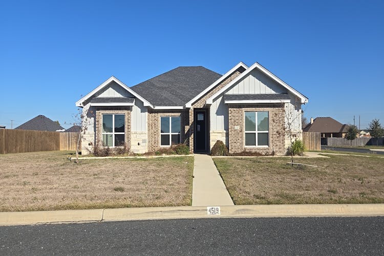 4519 Green Creek Dr, Salado, TX 76571, Bell County | Auction.com