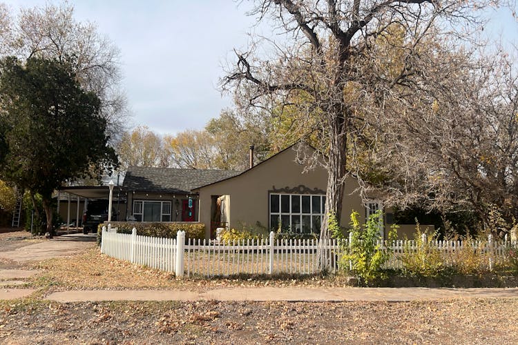 160 South 1st East St, Saint Johns, AZ 85936, Apache County | Auction.com