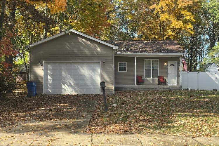 27811 Gilbert Dr, Warren, MI 48093-4498, Macomb County | Auction.com