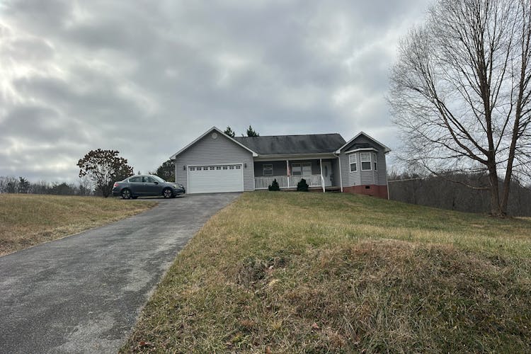 110 Sheets Hollow Rd, Johnson City, TN 37601, Carter County | Auction.com