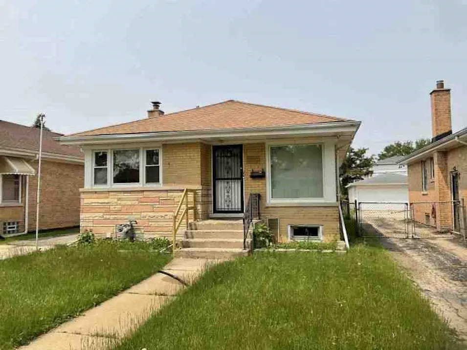 520 51st Ave, Bellwood, IL 60104, Cook County | Auction.com